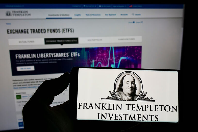 Franklin Templeton Leads XRP ETF Race Toward November Launch
