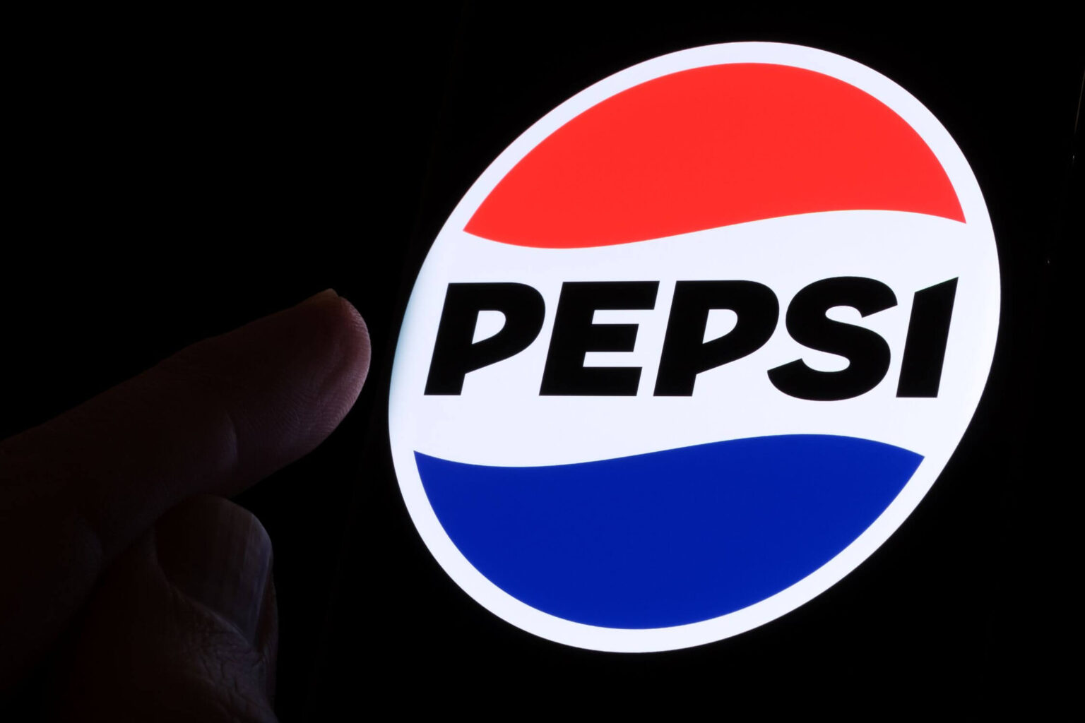PepsiCo (PEP) Stock: Tariff Fizz Causes Flat Earnings Outlook for 2025 ...