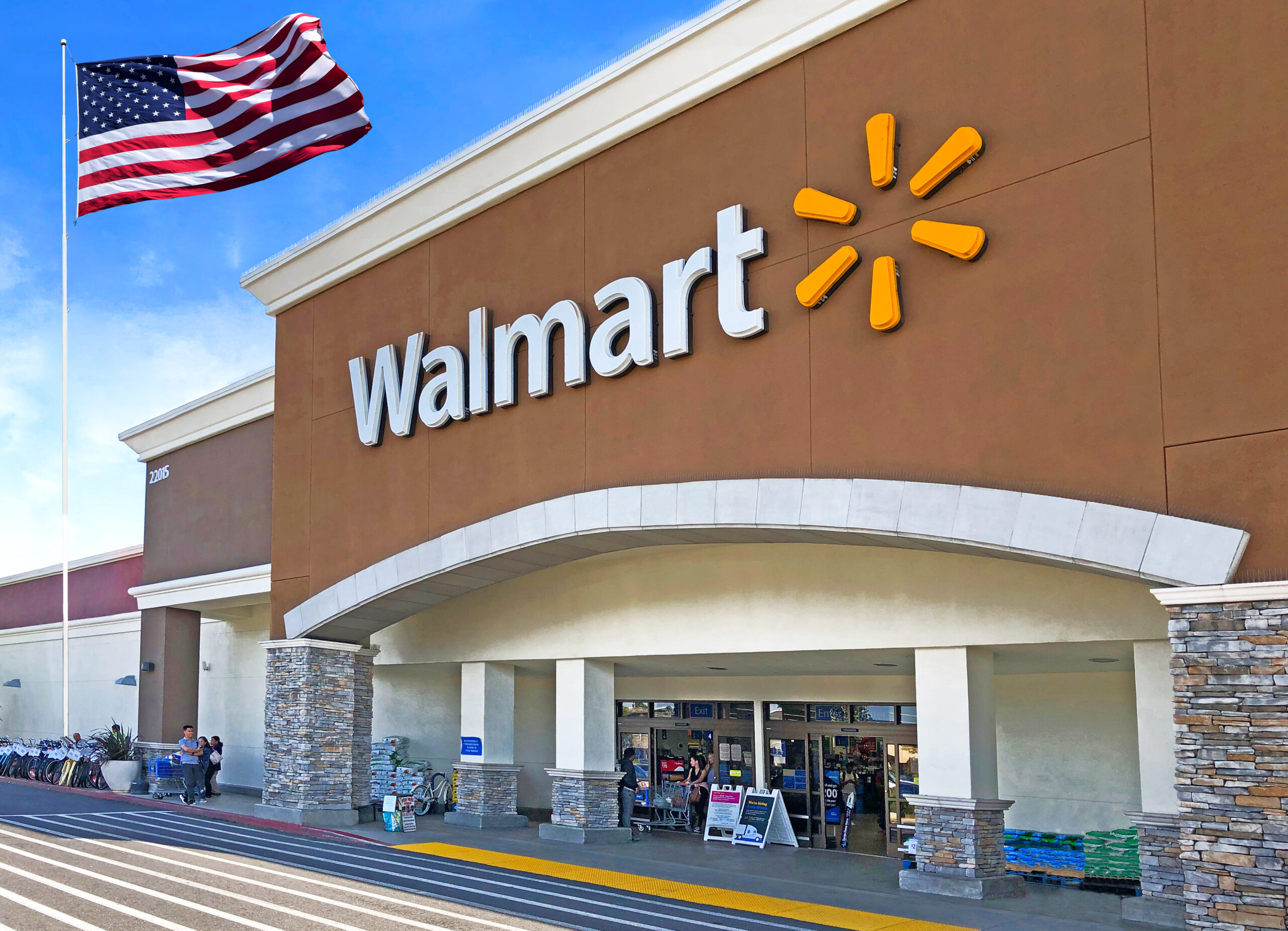 Walmart (WMT) Stock: Walton Family Sells $1 Billion in One Month — Here ...