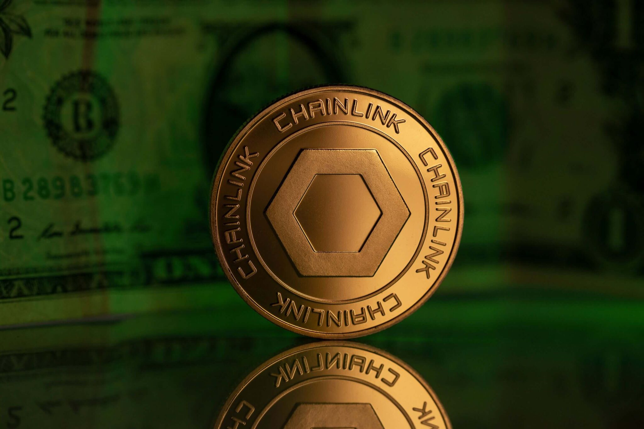 Chainlink Accumulation Zone Hits as Whale Movements Push Price