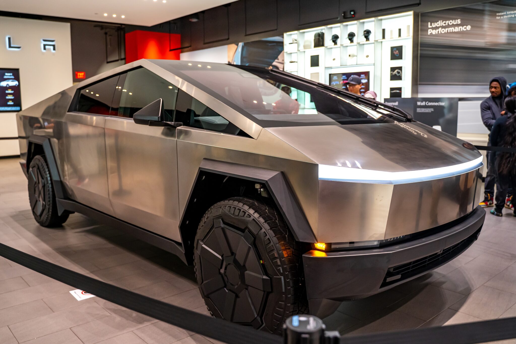 Tesla Faces Cost Pressures as Cybertruck Discounts and Price Hikes ...