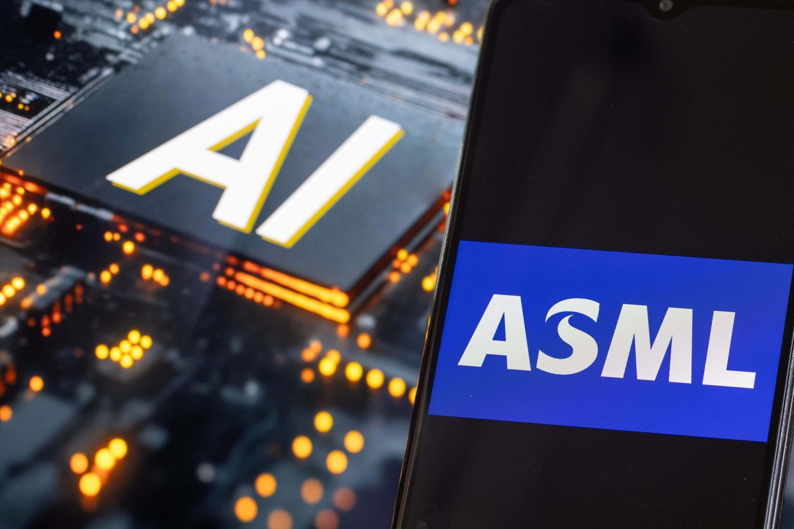 ASML Stock: Major Institution Opens $430M Position as Shares Trade Near Highs - CoinCentral