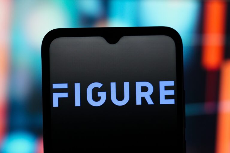 Figure Sets IPO Price at $25, Eyes $5.3B Valuation in Nasdaq Debut