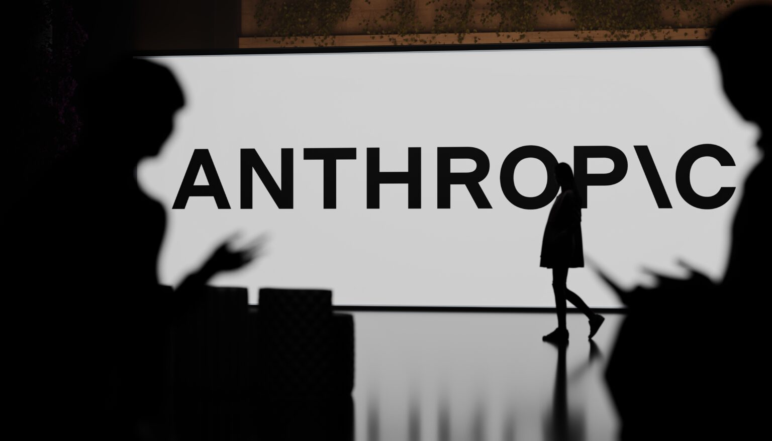 Anthropic’s Pre-IPO Valuation Hits $1 Trillion as AI IPO Race Heats Up