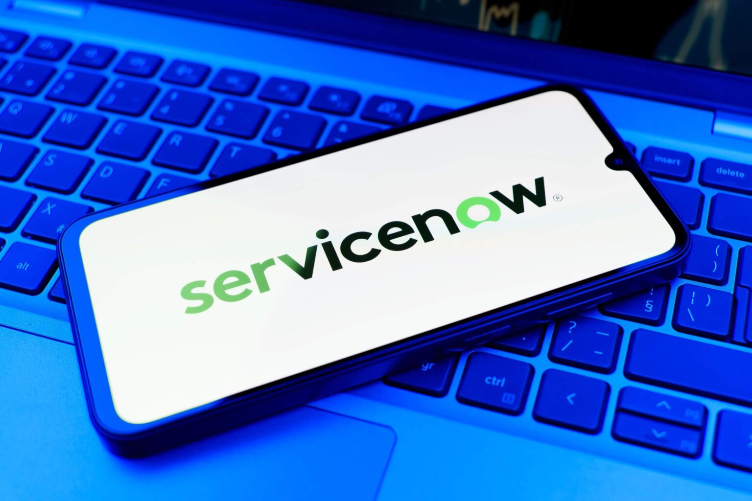 ServiceNow (NOW) Stock: CEO Buys $3M of Shares After 32% YTD Drop ...