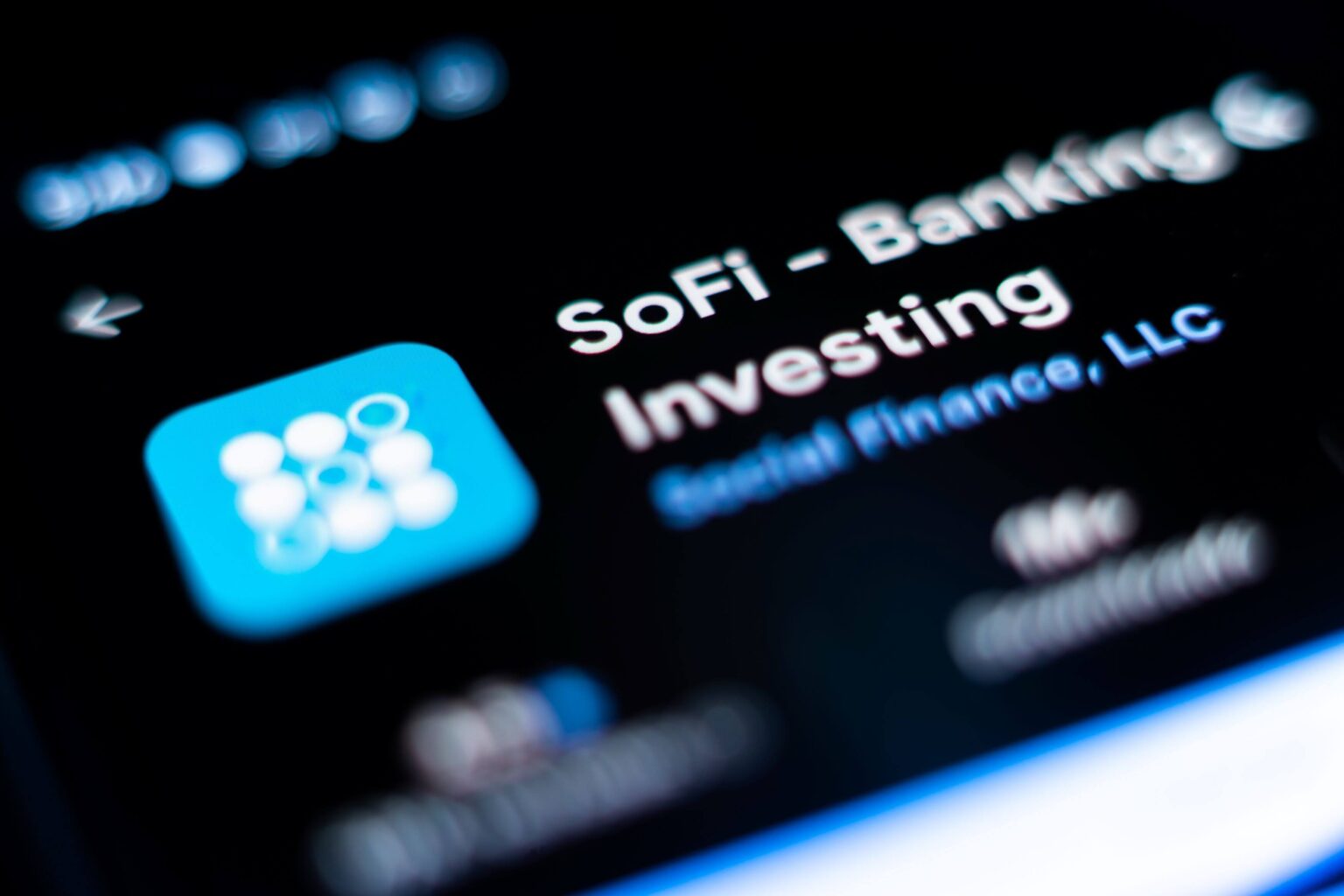 SoFi Stock Gains on Insider Buying and Analyst Upgrades - CoinCentral