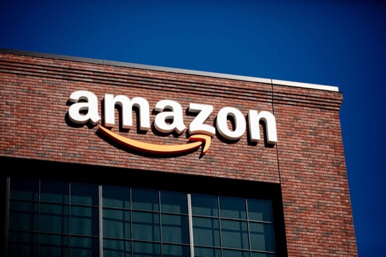 Amazon (AMZN) Stock Up 20% as Cramer Calls It a Better Buy Than ...