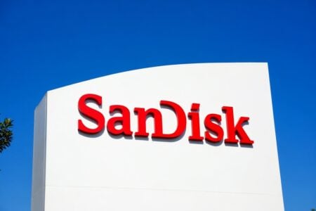 Sandisk (SNDK) Stock: Climbs 11% as Nasdaq-100 Inclusion Triggers AI ...