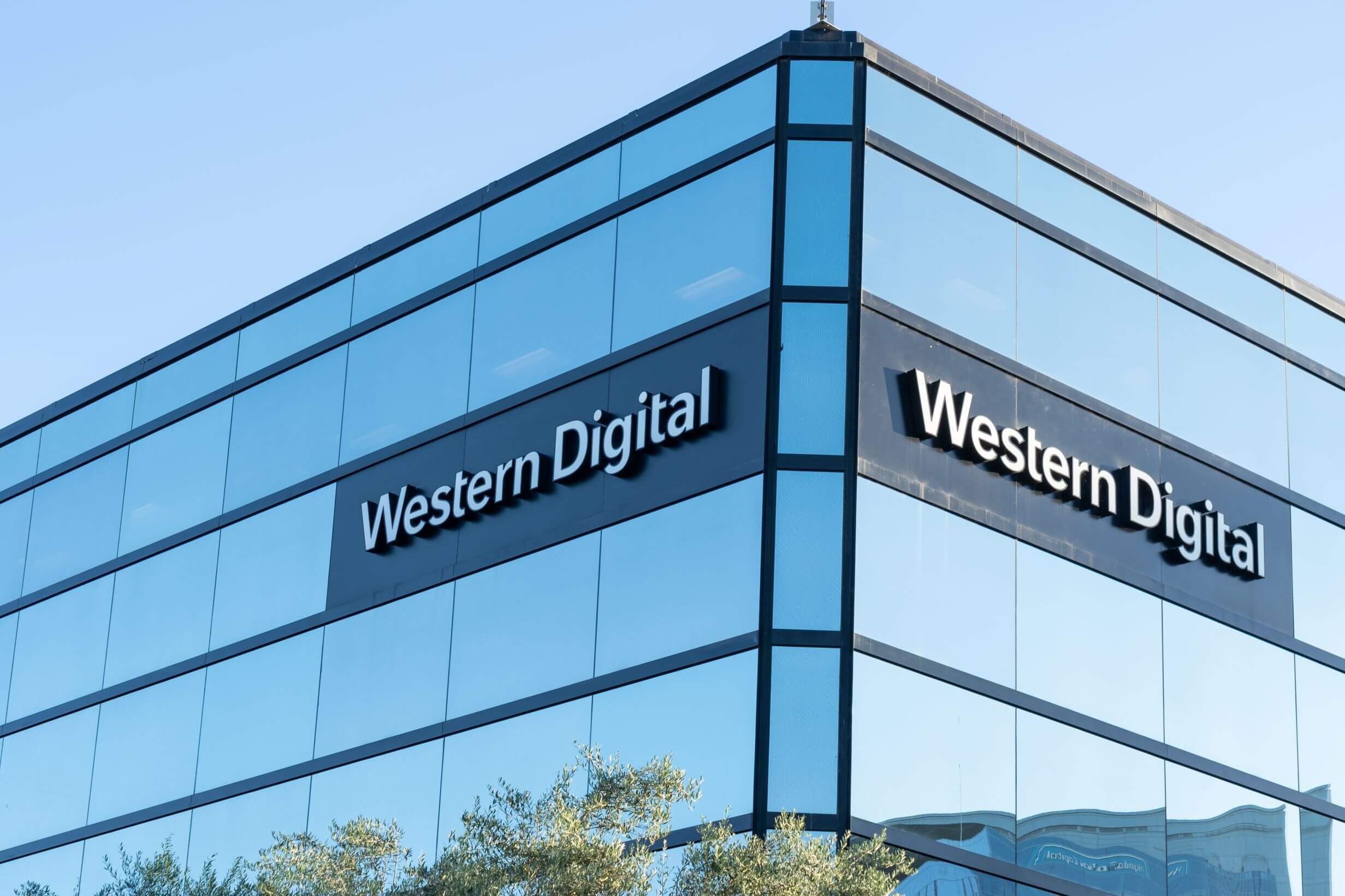 Western Digital (WDC) Stock Rises 5% After Blowout Q3 Earnings ...